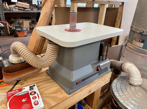 How Does an Oscillating Spindle Sander Work